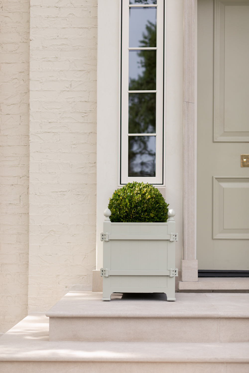 Versailles Planters & Wakefield Pots for the Traditional Home ...